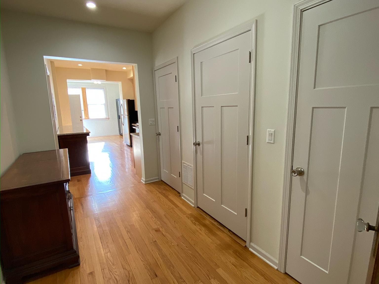 6428 N Newgard Ave APT 1, Chicago, IL 60626 | Zillow