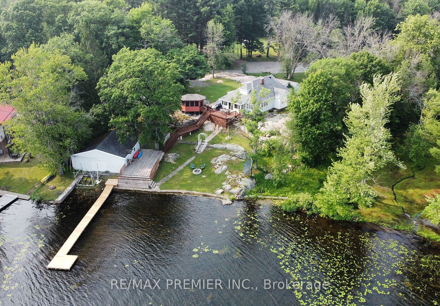 1001 Heintzman Gate, Gravenhurst, ON P0E 1G0 | MLS #X6637990 | Zillow