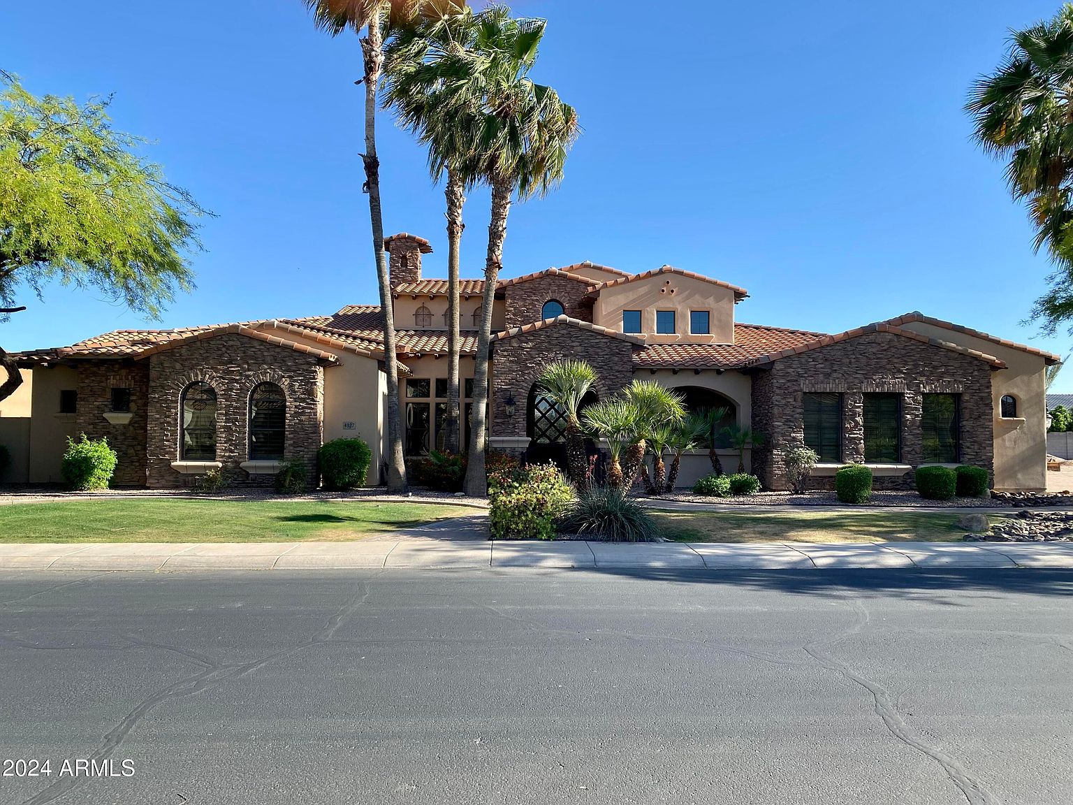 4327 E Capricorn Pl, Chandler, AZ 85249 | MLS #6702284 | Zillow
