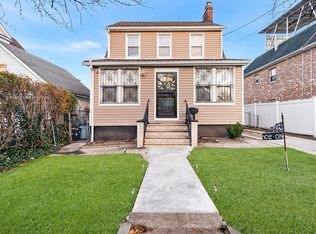 222-41 Davenport Ave #A, Queens Village, NY 11428 | MLS #S1760215 | Zillow