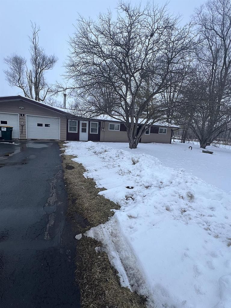 346 South Mill Street, Dalton, WI 53926 | Zillow