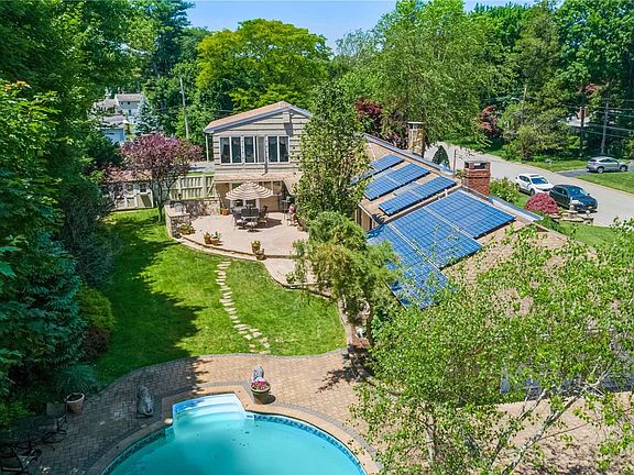 6 Cambridge Dr, Smithtown, NY 11787 | MLS #3412690 | Zillow