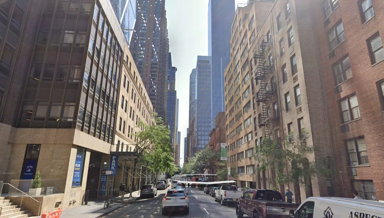 353 West 56th Street #2A in Hell's Kitchen, Manhattan | StreetEasy