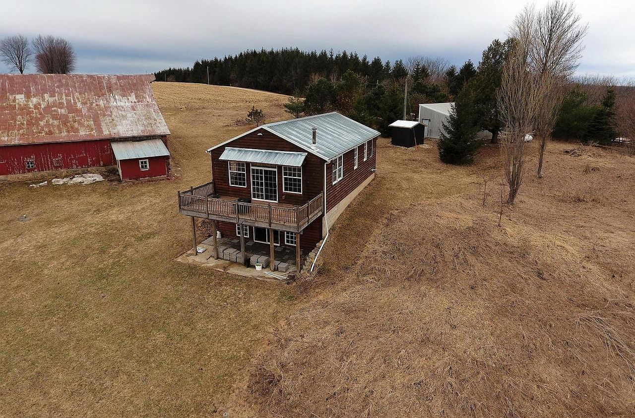 S3566 A Slagle ROAD, La Farge, WI 54639 | Zillow