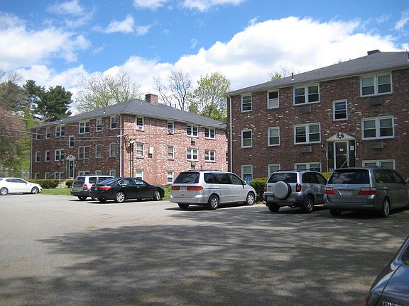 25 Horne St APT 4, Methuen, MA 01844 | Zillow