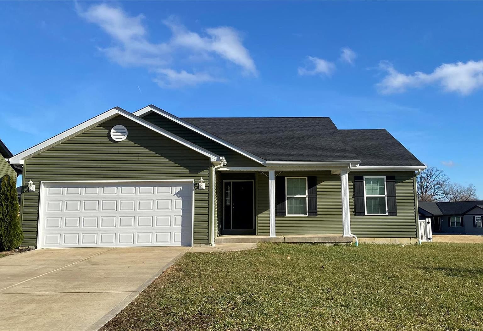29497 Walnut Valley Ln, Wright City, MO 63390 | Zillow