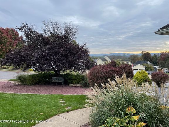 23 Fairway Dr, Exeter, PA 18643 | MLS #23-4470 | Zillow