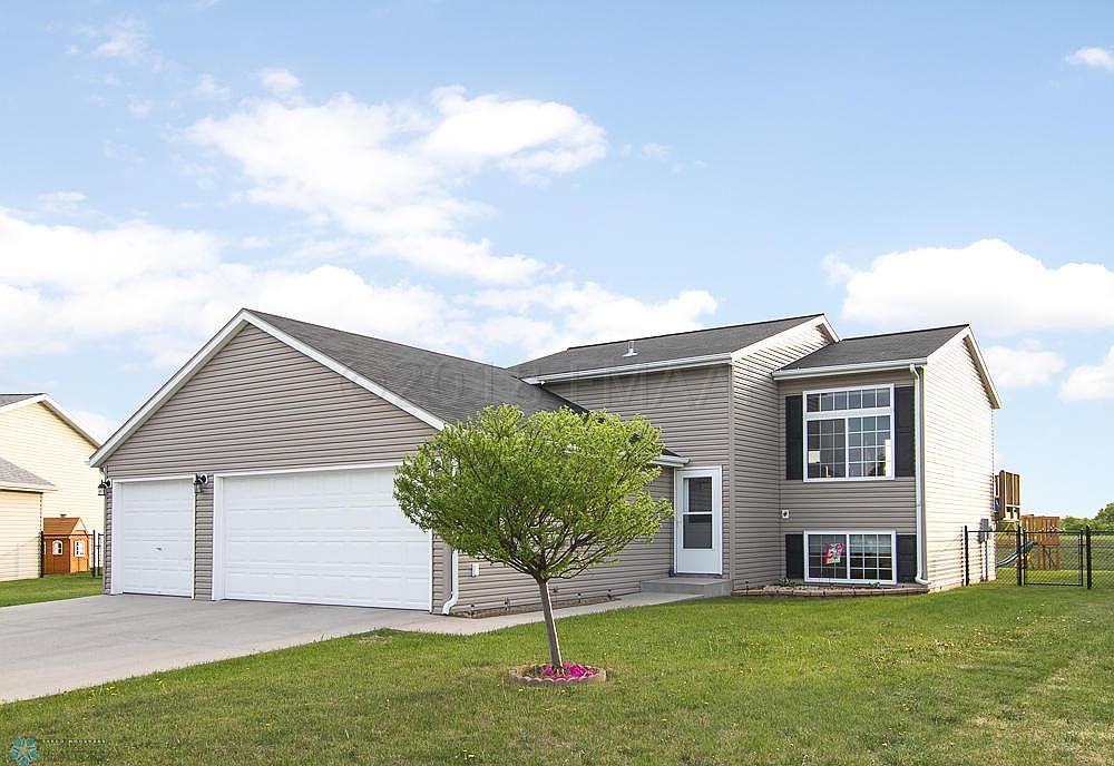 232 Maple Point Blvd, Mapleton, ND 58059 | Zillow