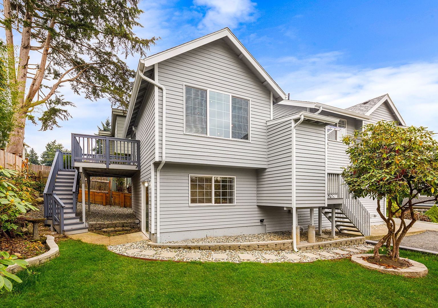 10015 Wallingford Ave N, Seattle, WA 98133 | Zillow