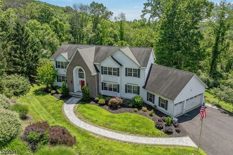 2 Elk Ridge Rd, Califon, NJ 07830 | Zillow