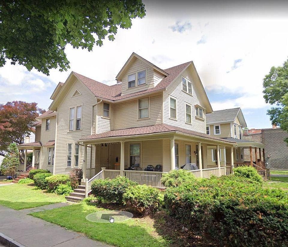 40 Tracy St, Rochester, NY 14607 | Zillow