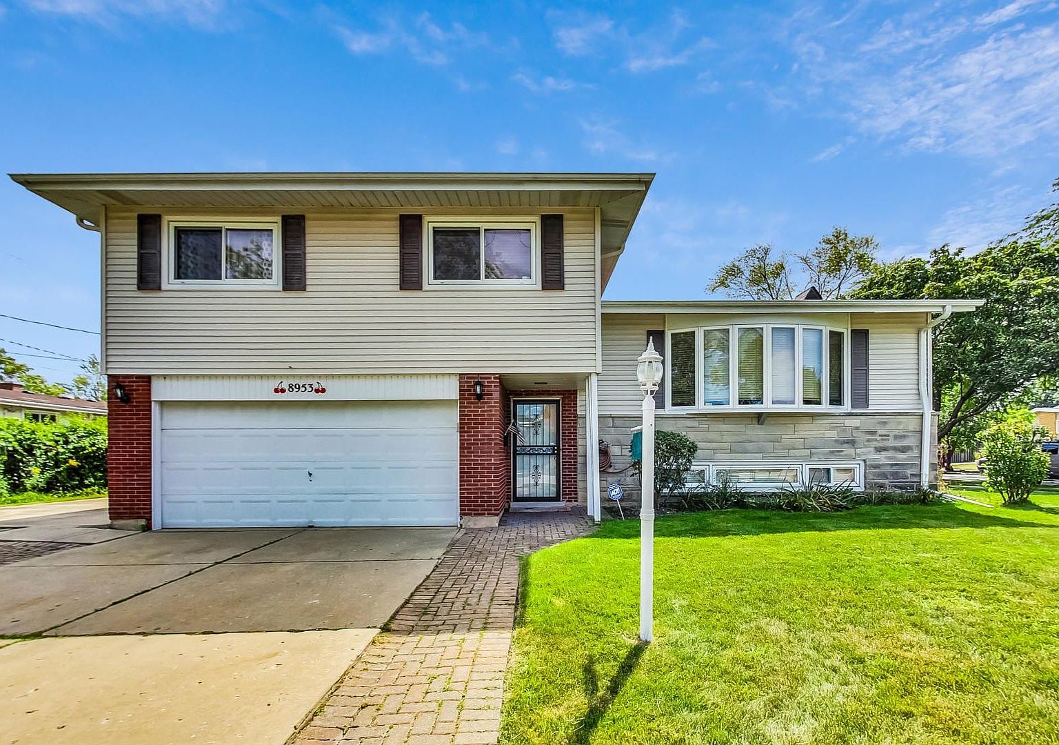 8953 Cherry Ave, Morton Grove, IL 60053 | MLS #11877967 | Zillow