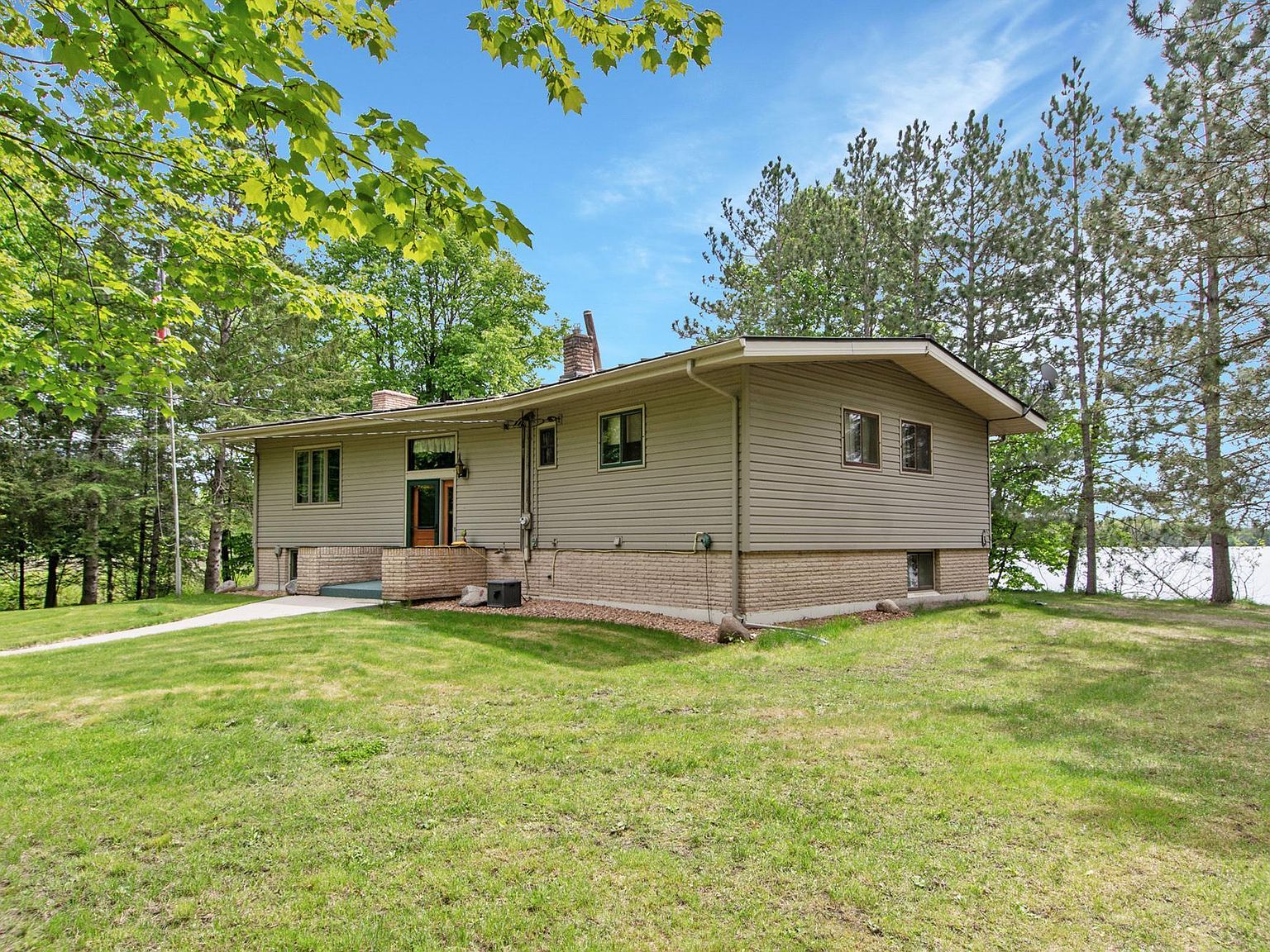 17494 Shallow Lake Ln, Warba, MN 55793 | MLS #6651436 | Zillow
