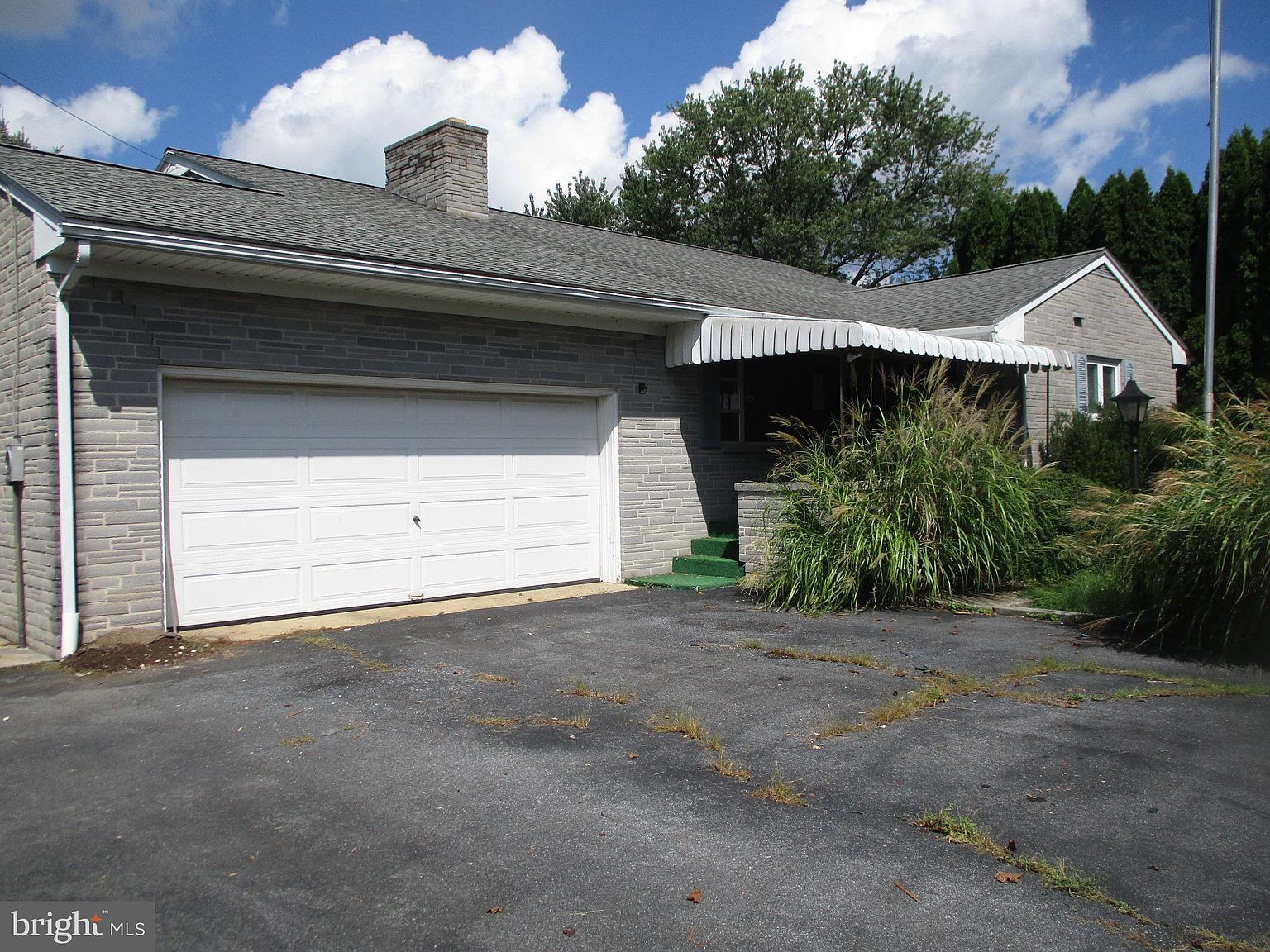 945 Tuck St, Lebanon, PA 17042 | Zillow