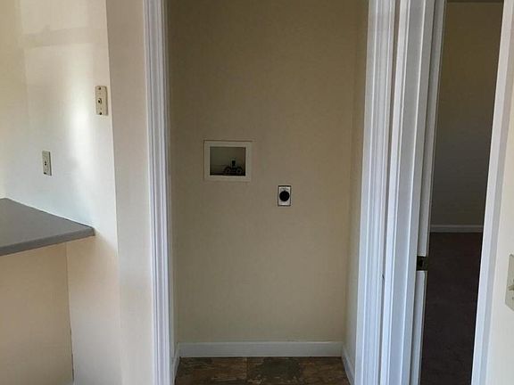 16 Mill St, Springvale, ME 04083 | Zillow