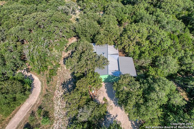 23942 N US Highway 83, Concan, TX 78838 | MLS #1722693 | Zillow