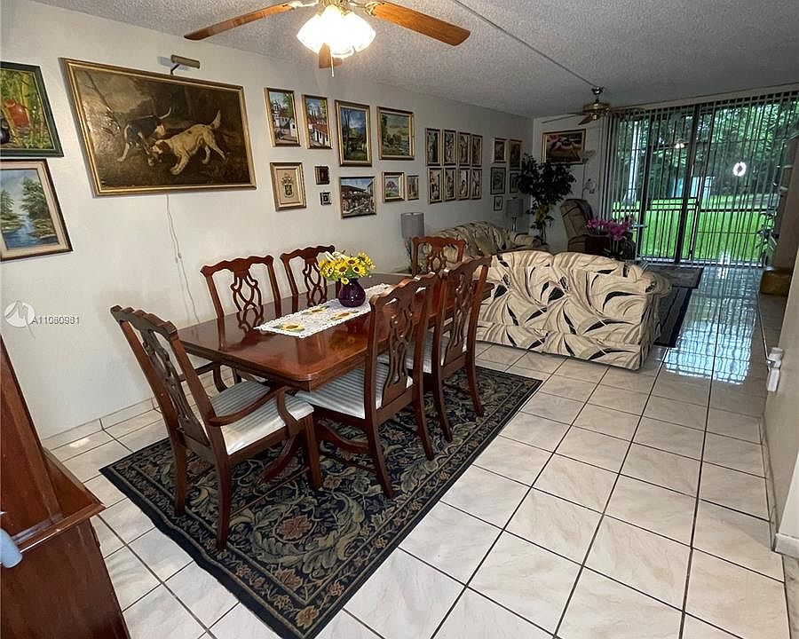 Golfview Club At Fontainebleau Park Condominiums - 9682 Fontainebleau ...