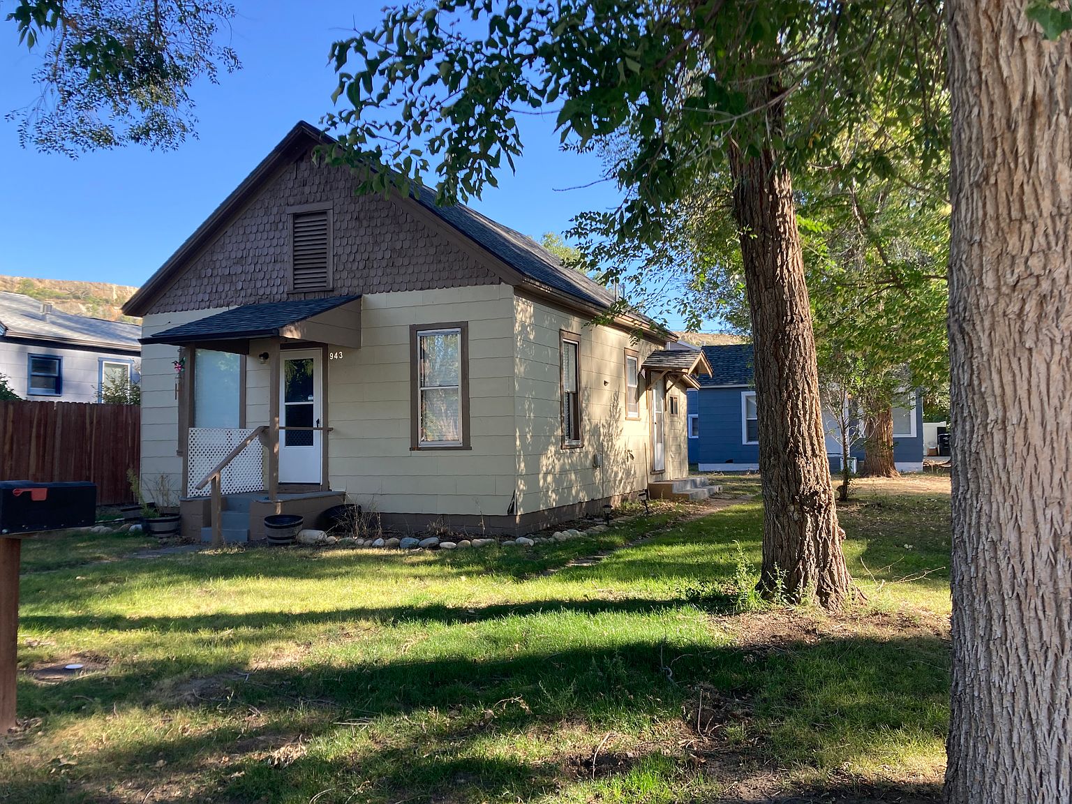 943 N 23rd St, Billings, MT 59101 | Zillow