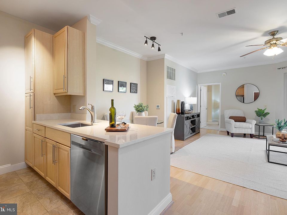 Mercer A Condo - 11770 Sunrise Valley Dr Reston VA | Zillow