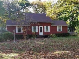 661 Middle Road, Bayport, NY 11705 | MLS #3582533 | Zillow