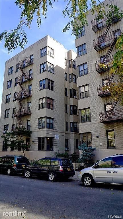 2962 Decatur Ave, Bronx, NY 10458 | Zillow