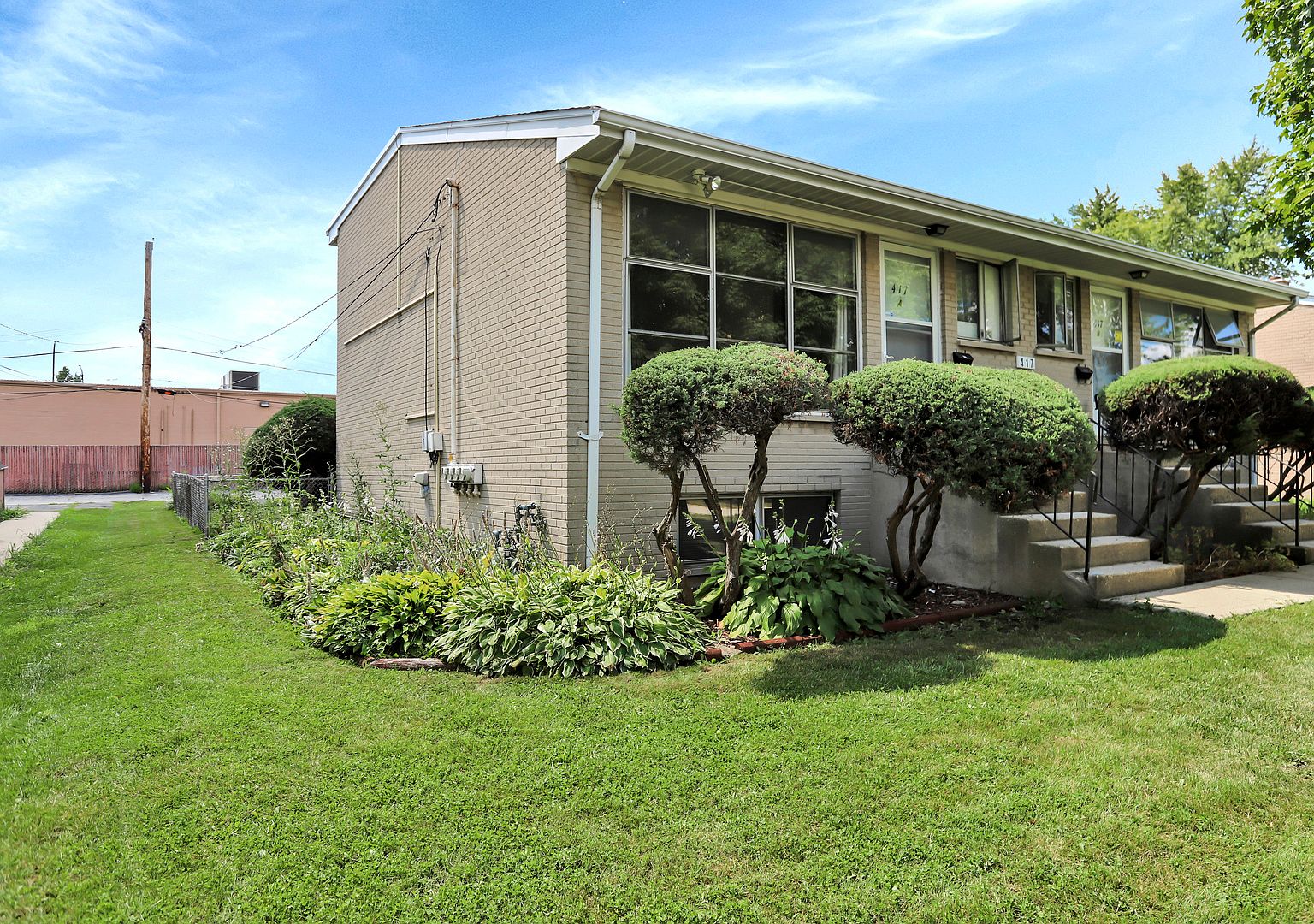 417 W Stone Ave, Addison, IL 60101 | Zillow