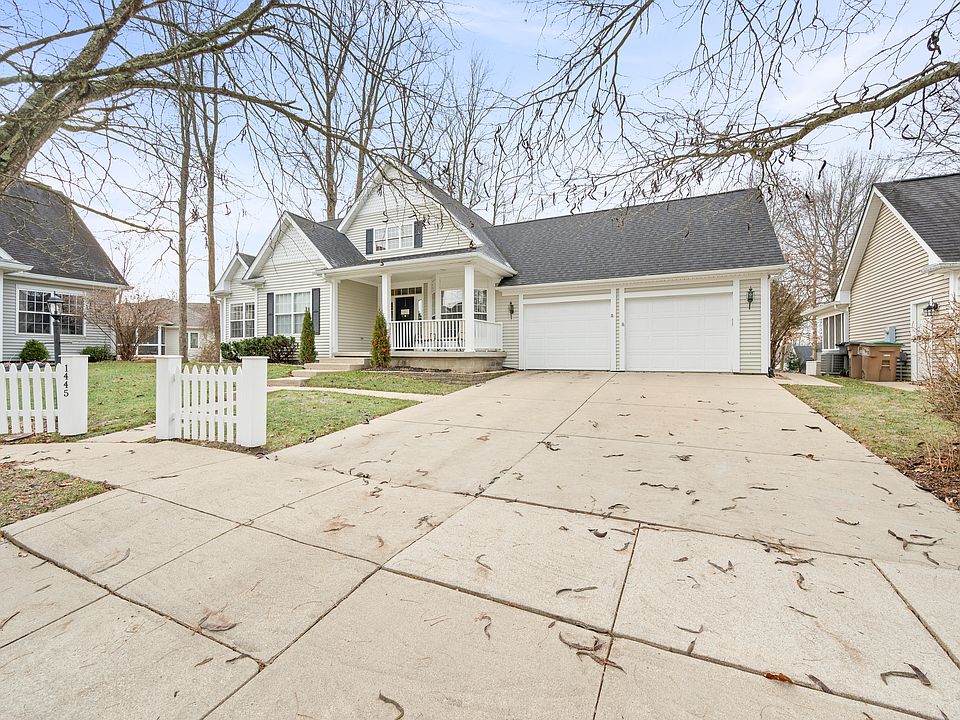 1445 Honey Locust Ct, Columbus, IN 47201 | Zillow
