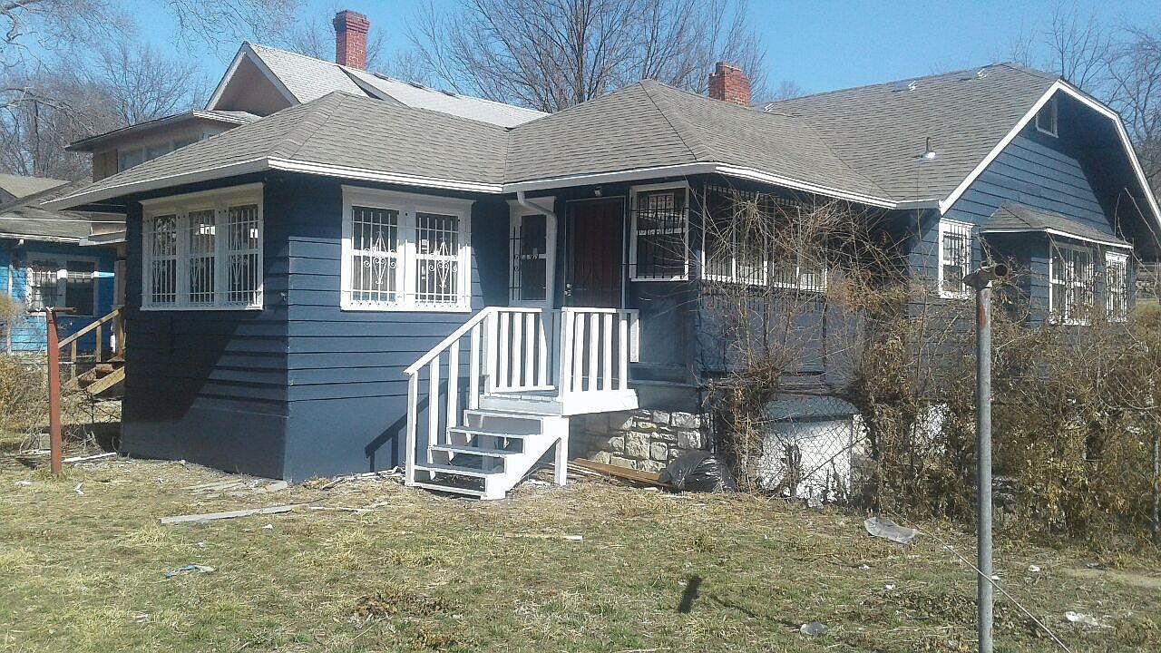 4246 Flora Ave, Kansas City, MO 64110 | Zillow