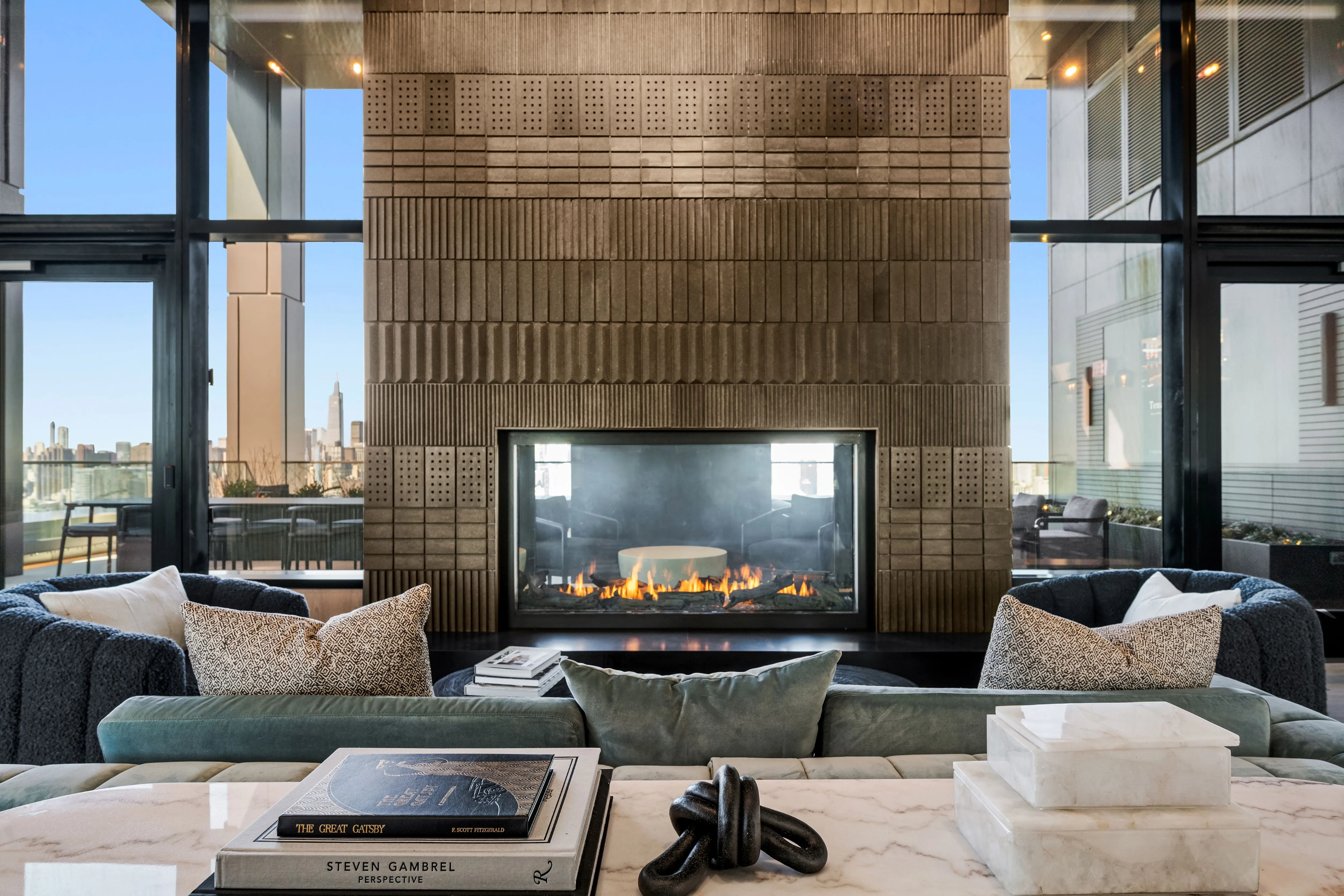 Lumen LIC at 23-15 44th Road in Hunters Point : Sales, Rentals ...