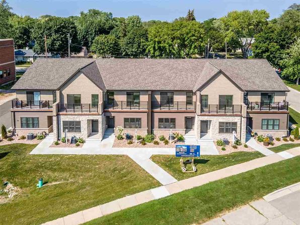 De Pere WI Condos & Apartments For Sale - 10 Listings | Zillow