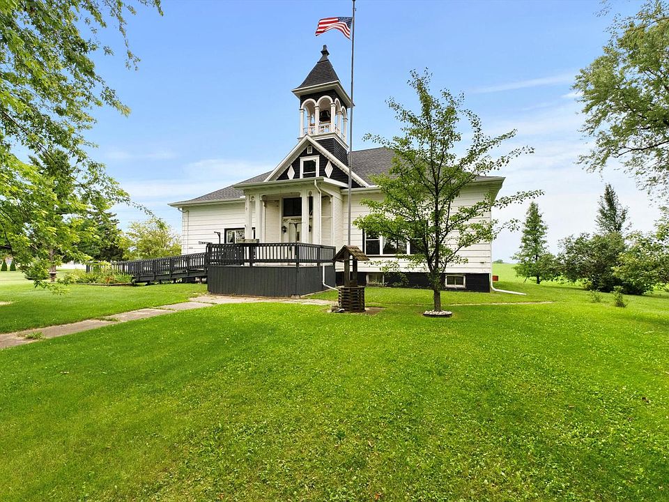 10134 East Belmar AVENUE, Maribel, WI 54227 | Zillow