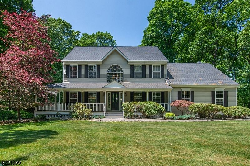 82 W Springtown Rd, Long Valley, NJ 07853 | Zillow