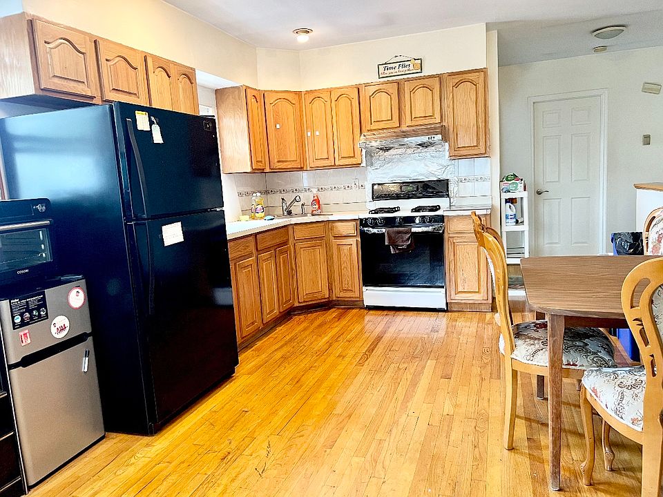 7707 168th St #2, Fresh Meadows, NY 11366 | Zillow