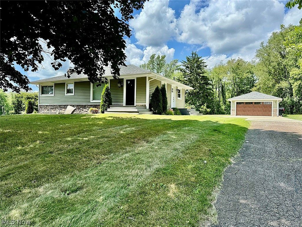 2873 E Turkeyfoot Lake Rd, Uniontown, OH 44685 | Zillow