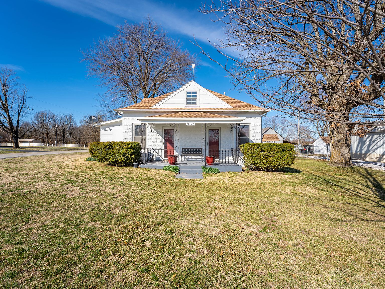 9477 West State Highway Ee, Bois D Arc, MO 65612 | Zillow