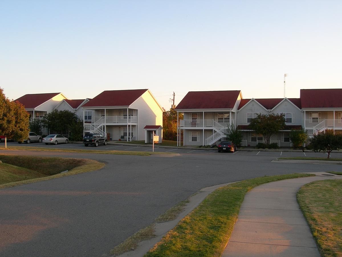 34 Oak Grove Cir APT 1, Cabot, AR 72023 | Zillow