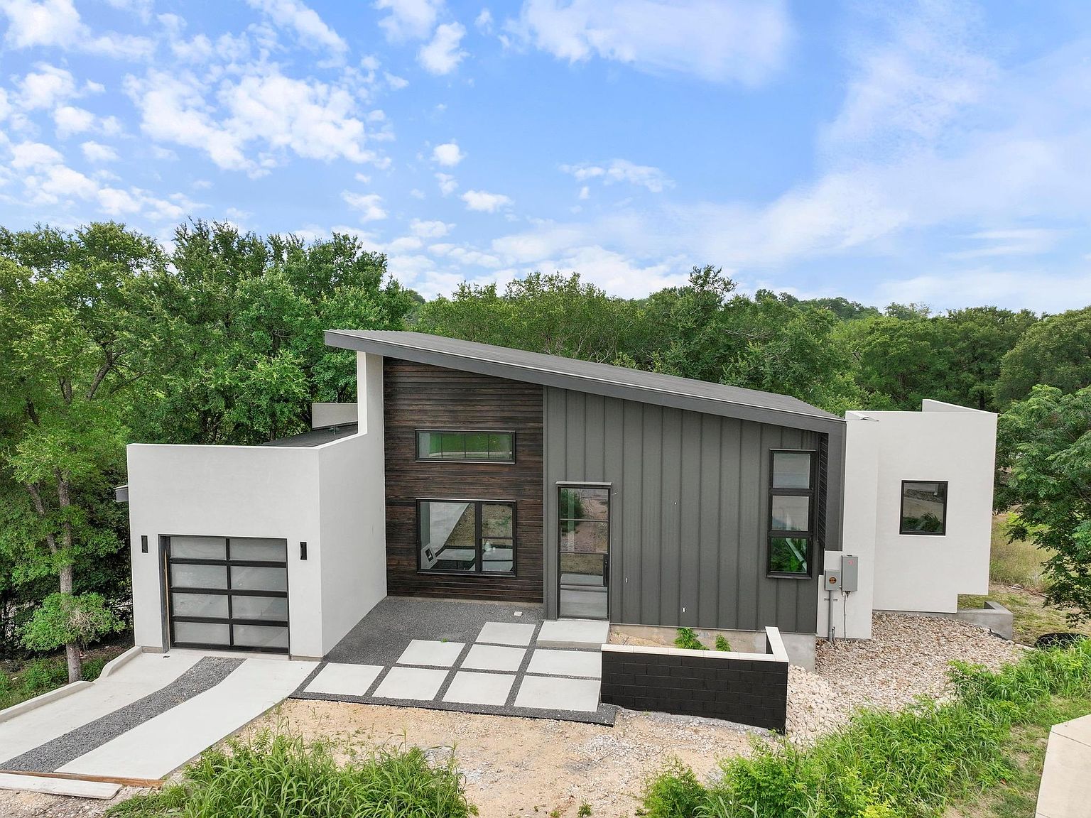 5013 Rob Scott St, Austin, TX 78721 | MLS #9996809 | Zillow