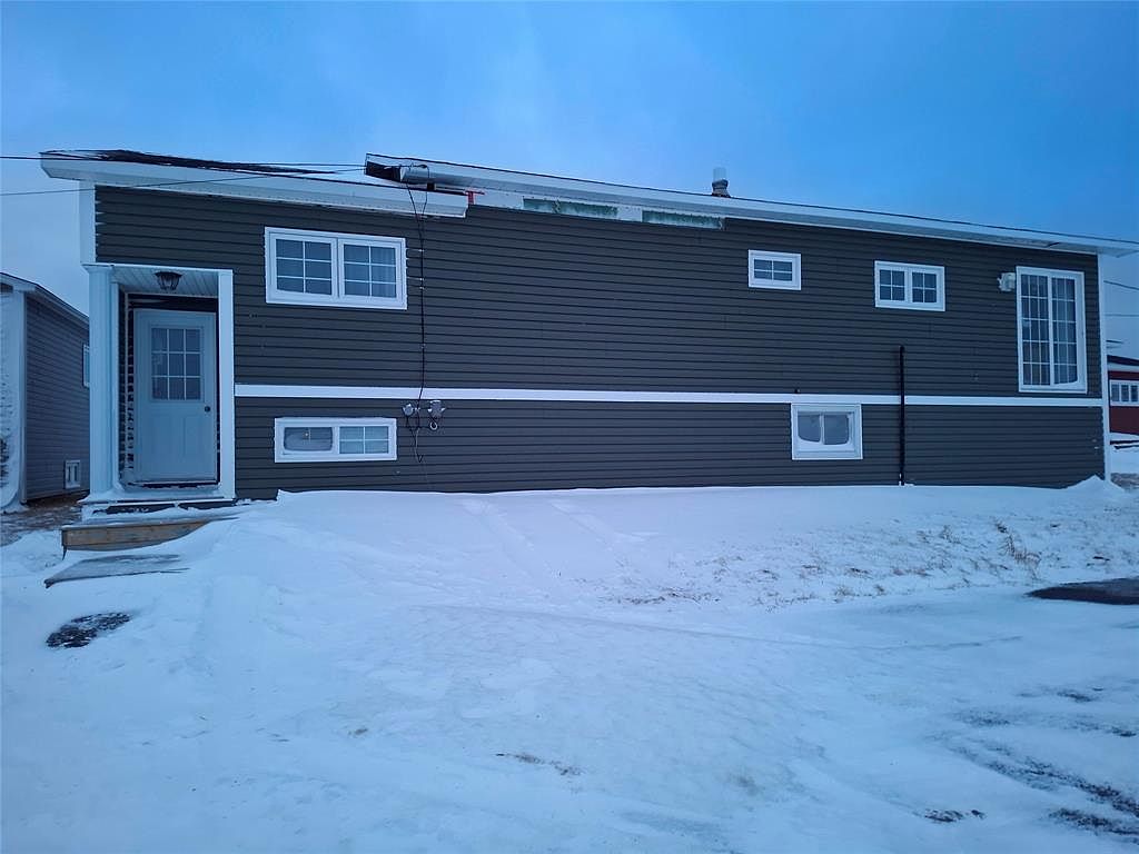 Well-Maintained 1973 Home in Newfoundland and Labrador, Priced Under ...