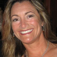 Lisa Szaro - Real Estate Agent in Westerly, RI - Reviews | Zillow