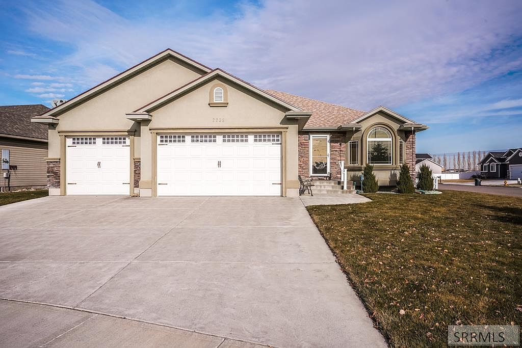 2239 Riverstone Way, Idaho Falls, ID 83404 | Zillow