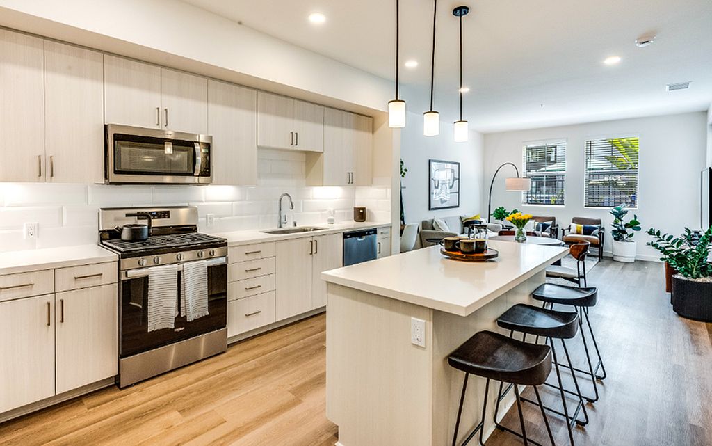 1445 Town Center Dr #1202, Chula Vista, CA 91915 | Zillow