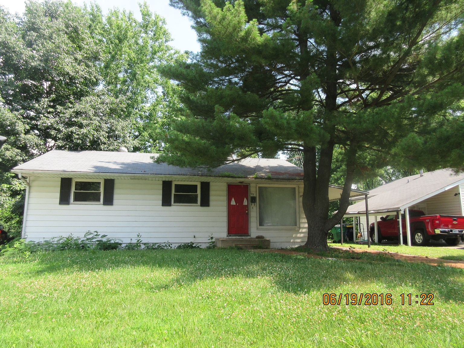 127 Roderick Dr, Saint Louis, MO 63137 | Zillow