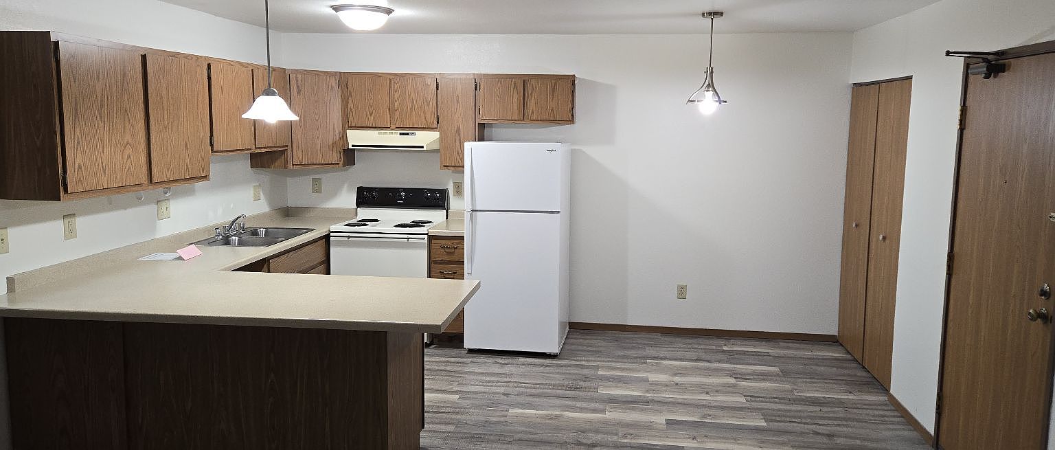 109 E Mitchell Ave #1, Appleton, WI 54915 | Zillow