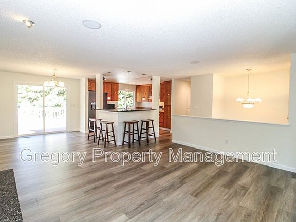 10605 166th Pl NE, Redmond, WA 98052 | Zillow