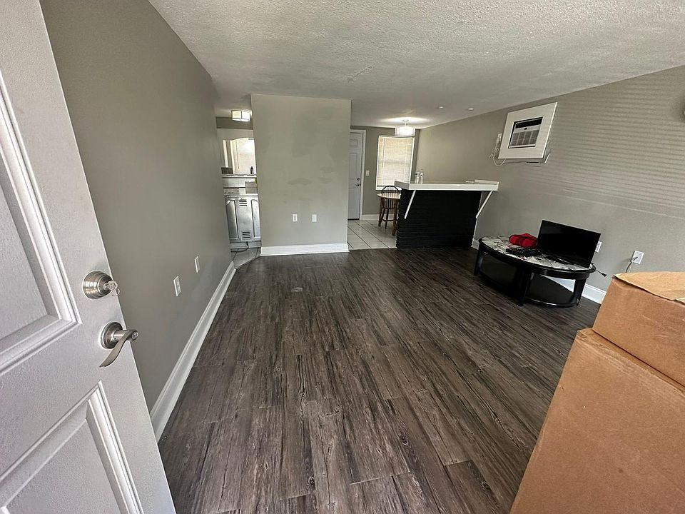 5535 Oceanic Rd #5535, Holiday, FL 34690 | Zillow