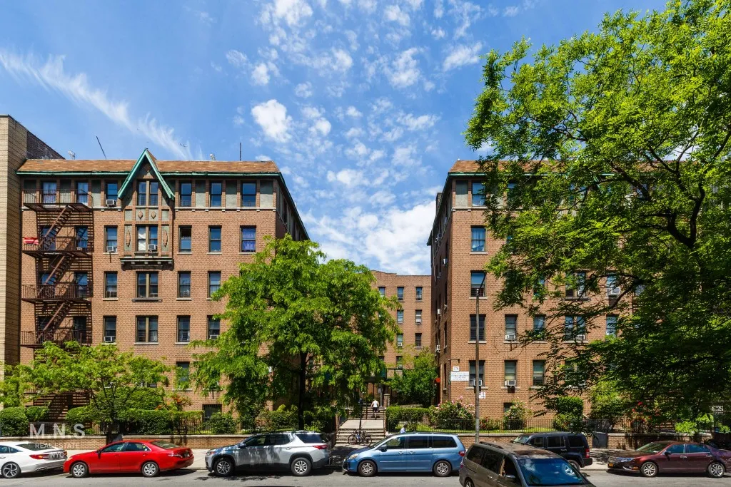 118 Post Avenue #4C in Inwood, Manhattan | StreetEasy