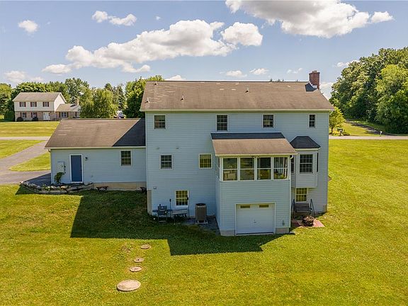 522 Nolf Rd, Nazareth, PA 18064 | Zillow 522 Nolf Rd, Nazareth, PA 18064 | Zillow