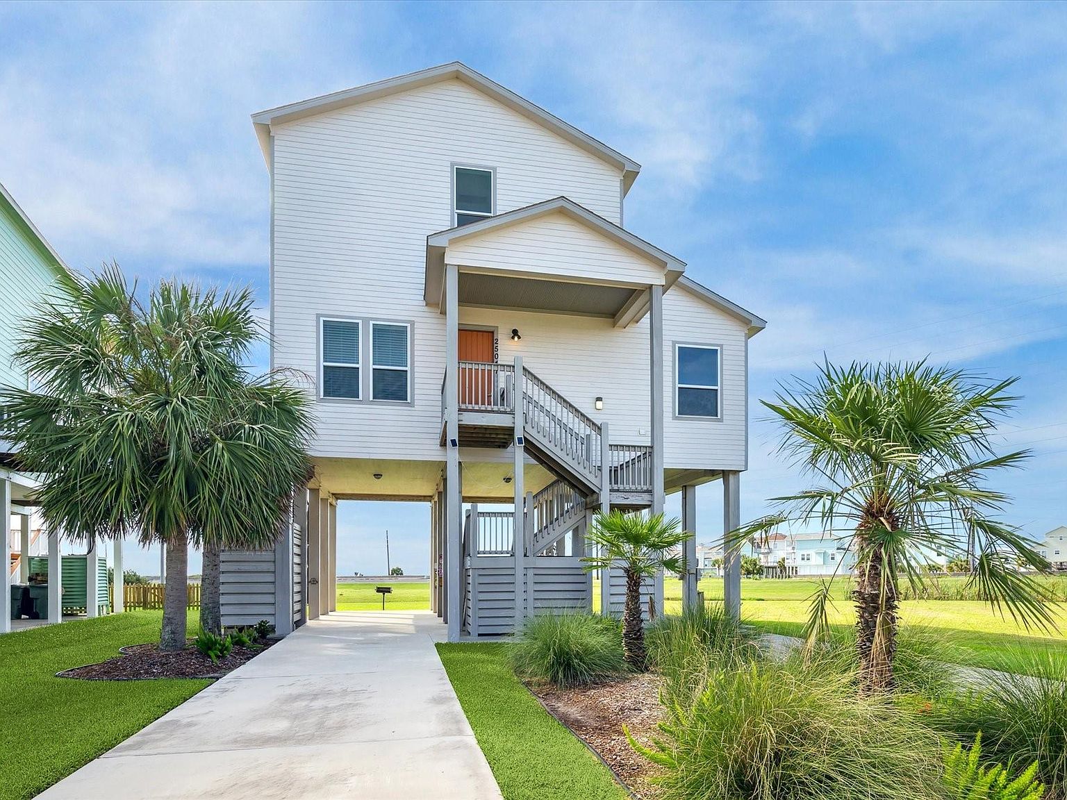 25047 Sausalito Dr, Galveston, TX 77554 | MLS #17074980 | Zillow
