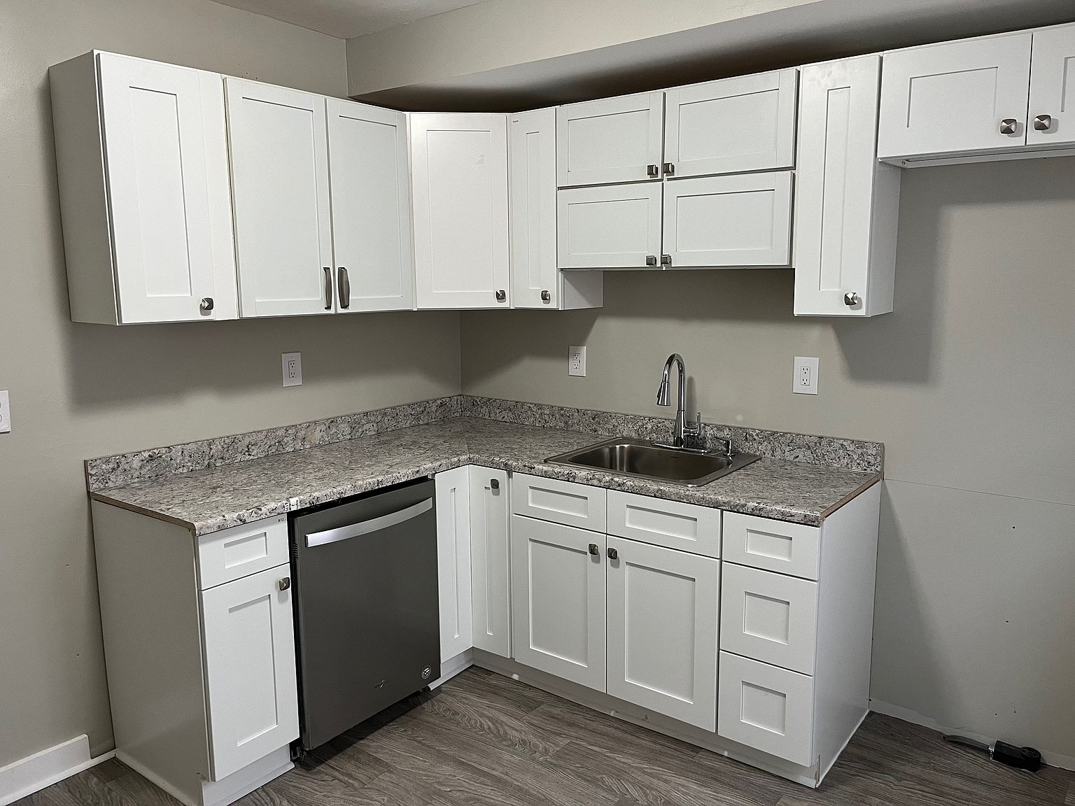 512 Olpp Ave #512, Columbus, OH 43207 | Zillow