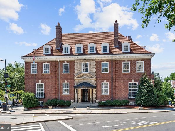 Washington DC Luxury Homes For Sale - 2618 Homes | Zillow